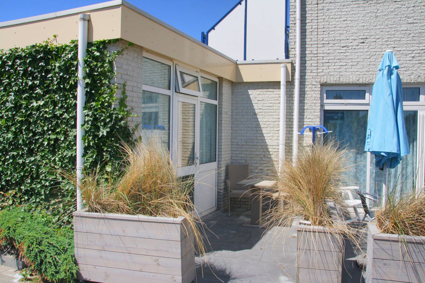 Studio Seinpost Moderne Studio vlakbij het strand, LekkerNaarZee